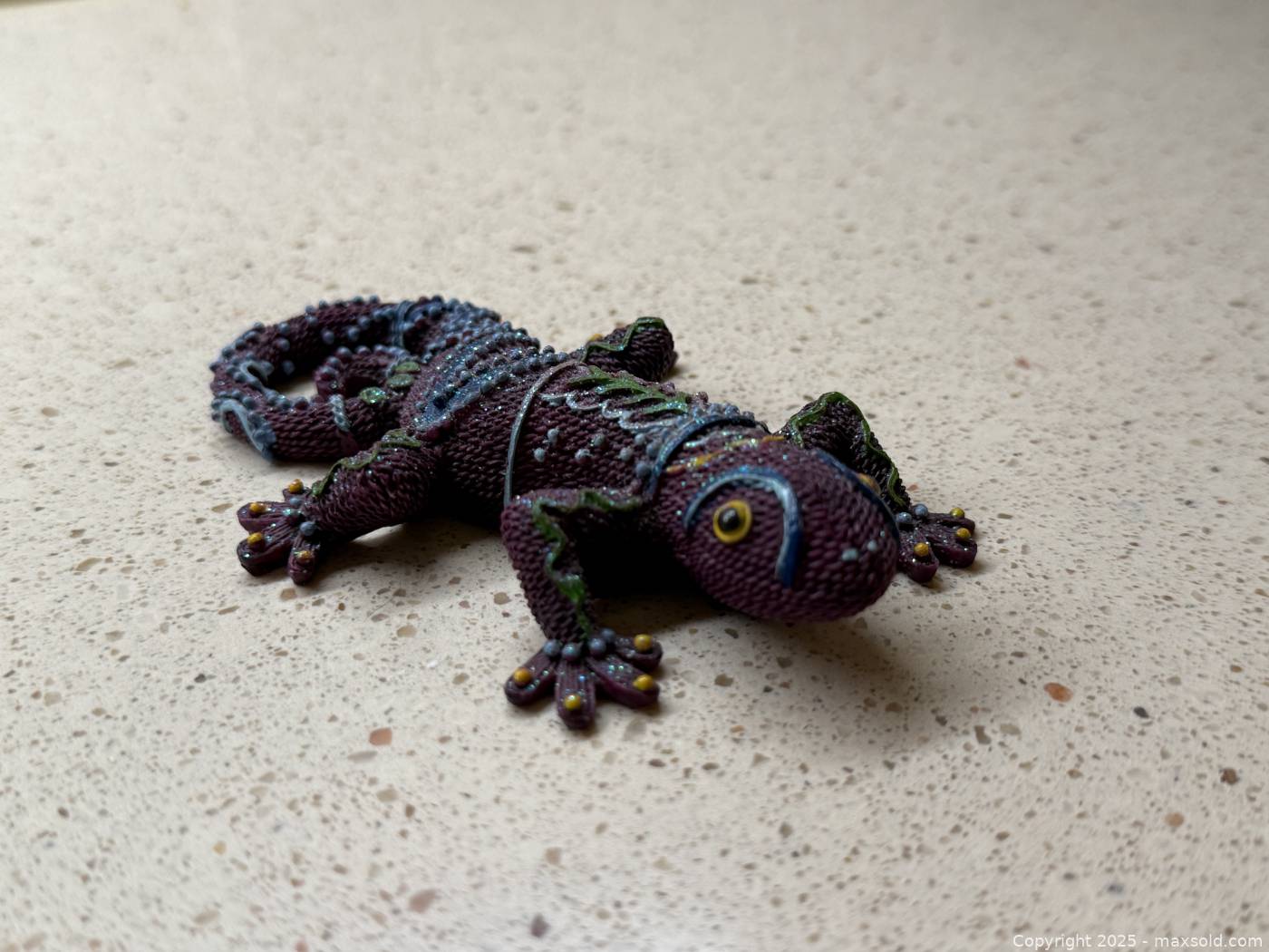 Vintage Ceramic Gecko Figurine | Maxsold