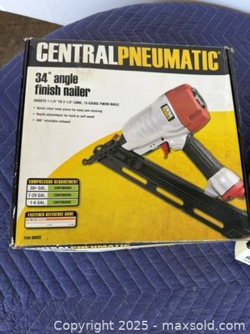 Central Pneumatic 34° Finish Nailer & 18-Gauge 2-in-1 Air Nailer ...