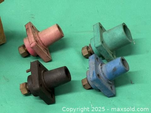 Panel Mount Cam-Lock Connectors | Maxsold
