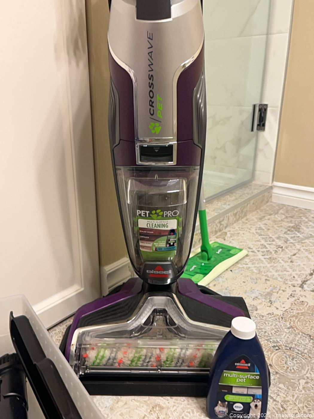 Bissell CrossWave Pet Pro floor cleaner, Shark steam mop, broom ...