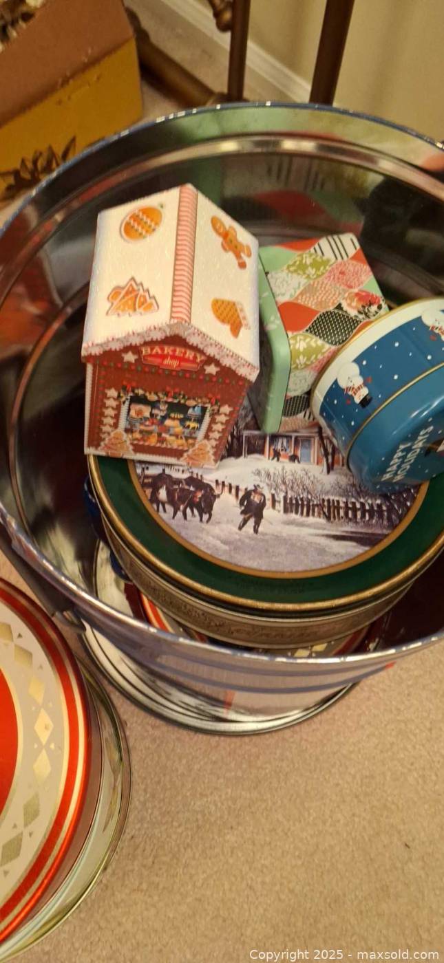 Decorative metal tins and gift boxes | Maxsold