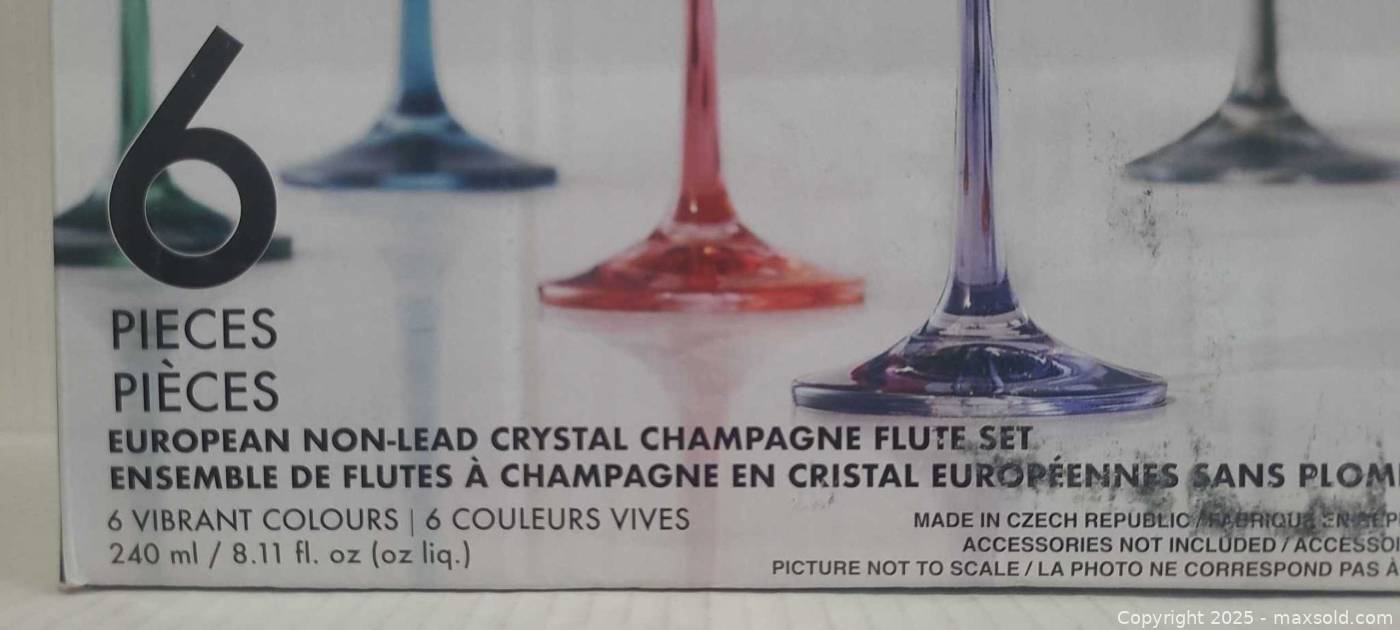 Maison Neuve 6-Piece Non-Lead Crystal Champagne Flute Set | Maxsold