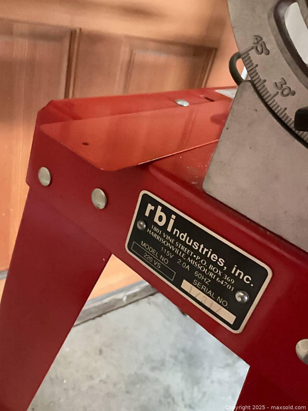 RBI Hawk Precision Scroll Saw 220VS on stand | Maxsold
