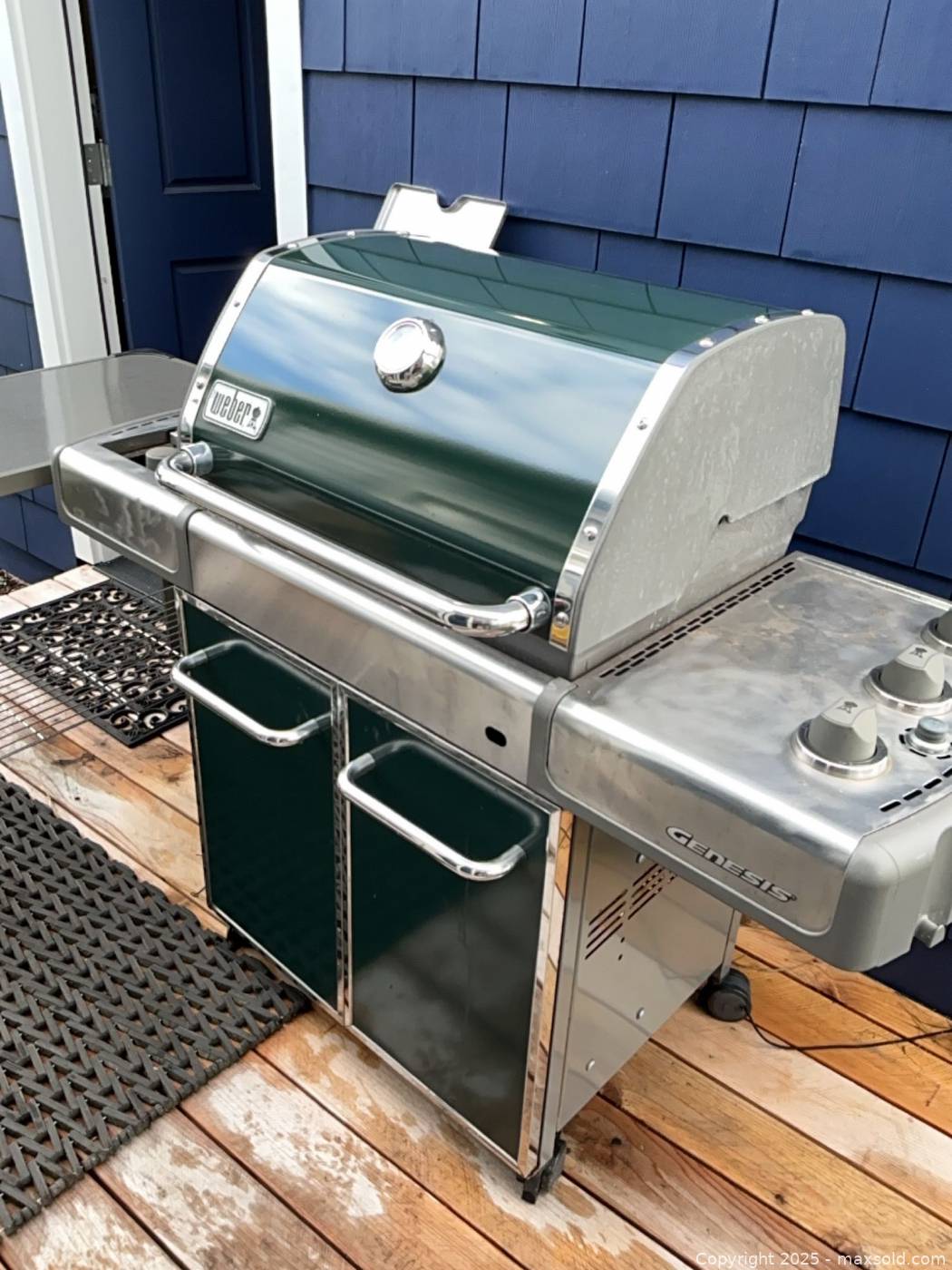 Weber Genesis gas grill with side burner & prep table | Maxsold
