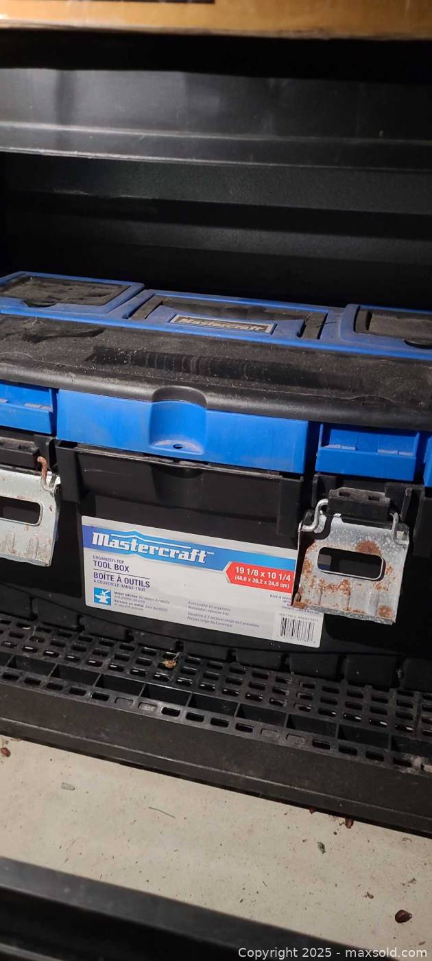 Mastercraft toolbox with hand tools | Maxsold