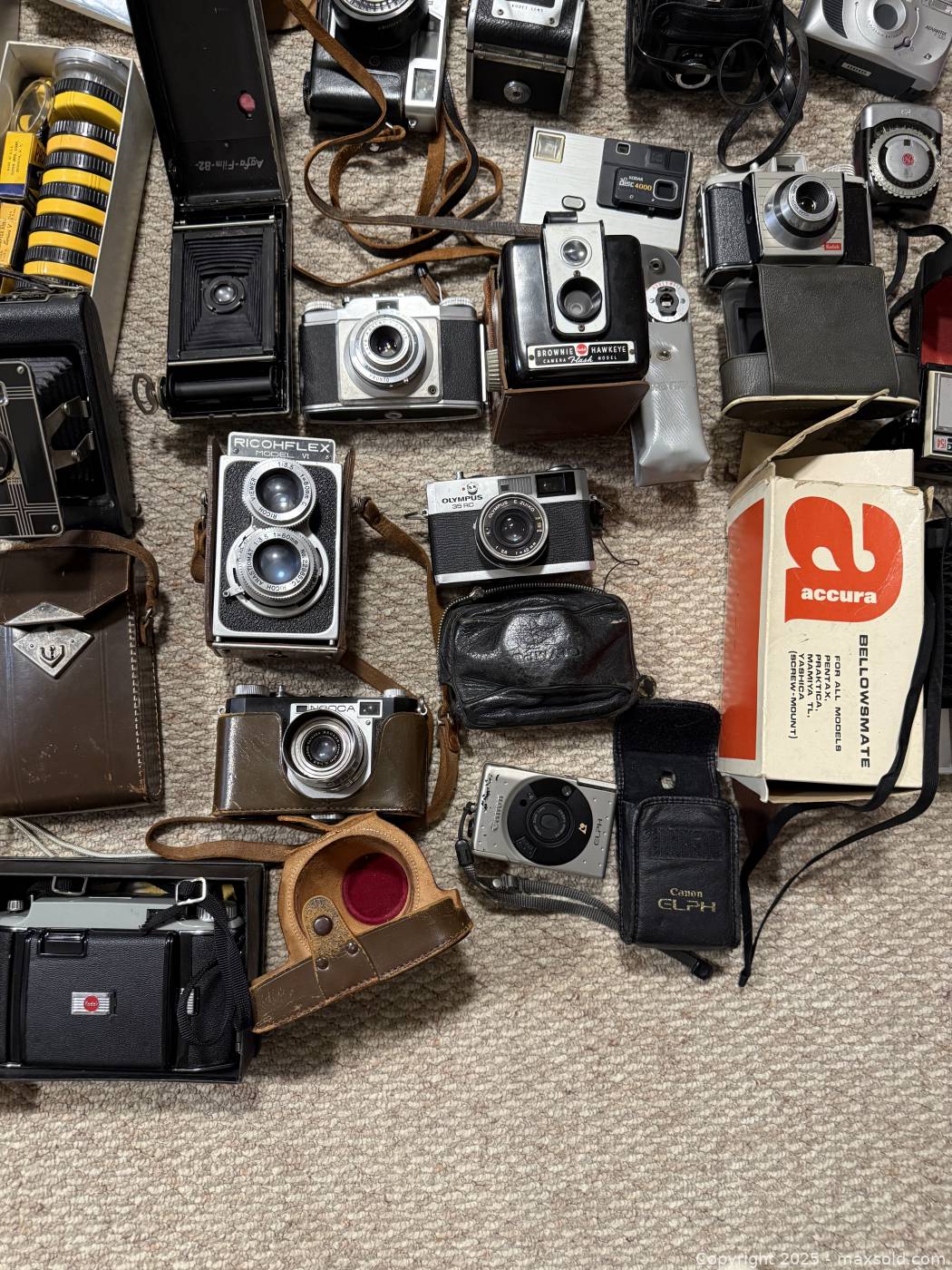 Antique and Vintage Camera Collection | Maxsold