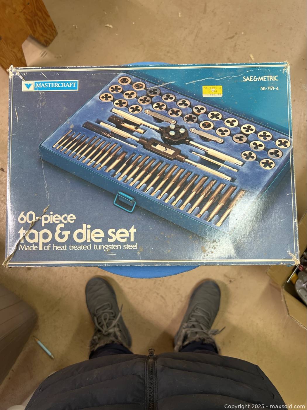 Mastercraft 60-Piece Tap & Die Set with Roto 7 Power Disc | Maxsold