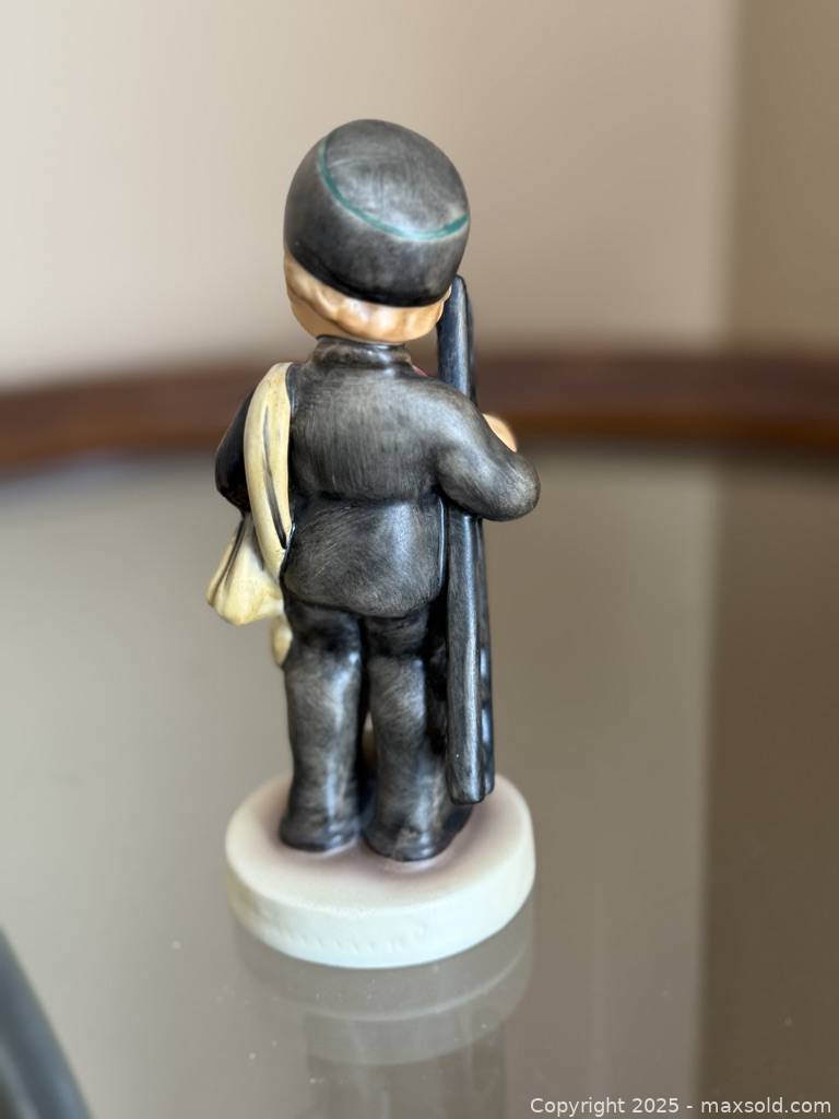 Goebel Hummel Chimney Sweep figurine | Maxsold