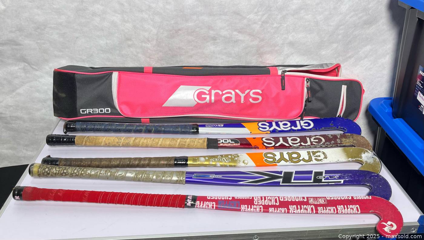 Field hockey sticks, 36-37in, with Grays GR300 bag | Maxsold