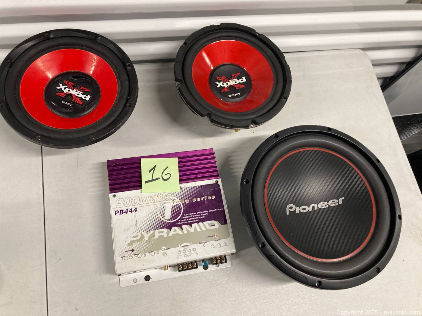 Pioneer subwoofer, Sony Xplod speakers, Pyramid PB444 amp | Maxsold