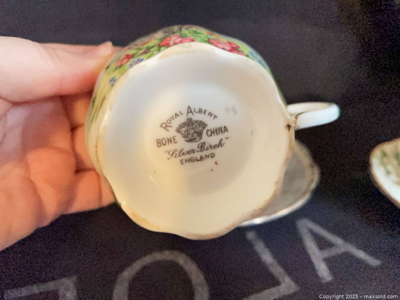 Royal Albert and Royal Standard bone china teacup and saucer sets | Maxsold