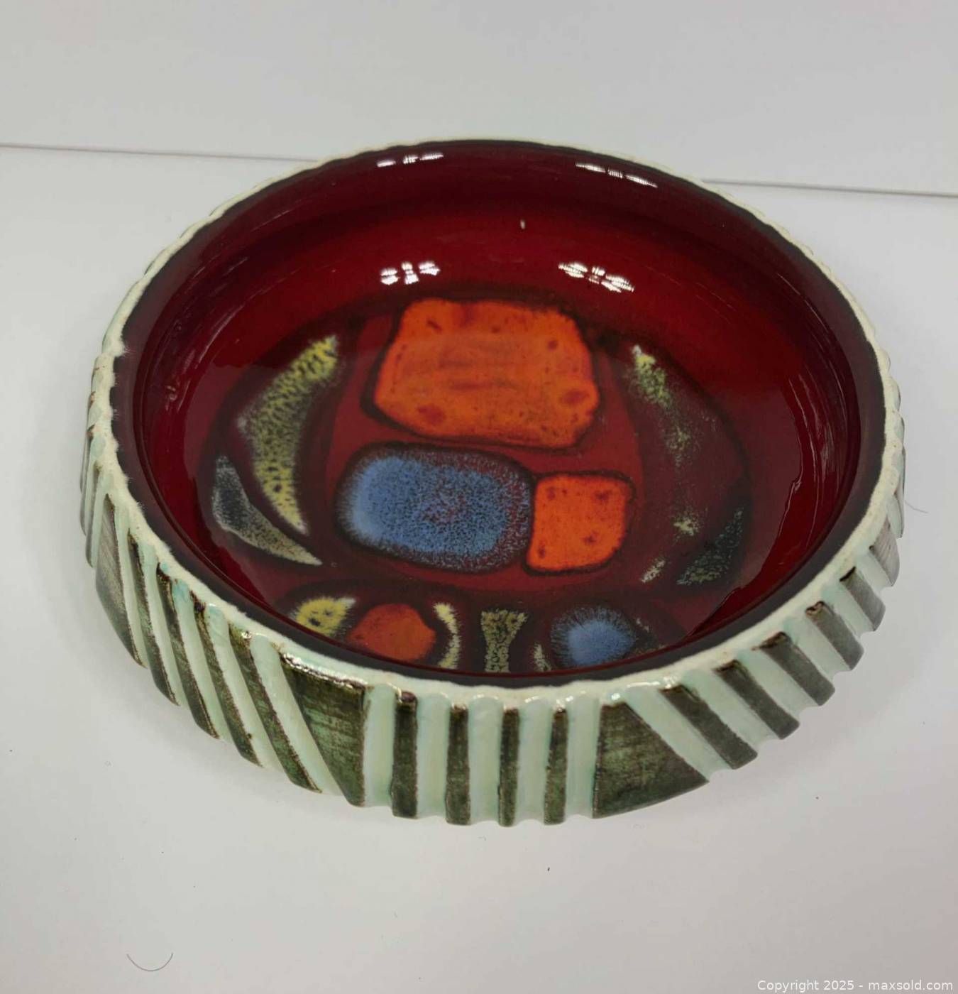 Poole Pottery bowls, England | Maxsold