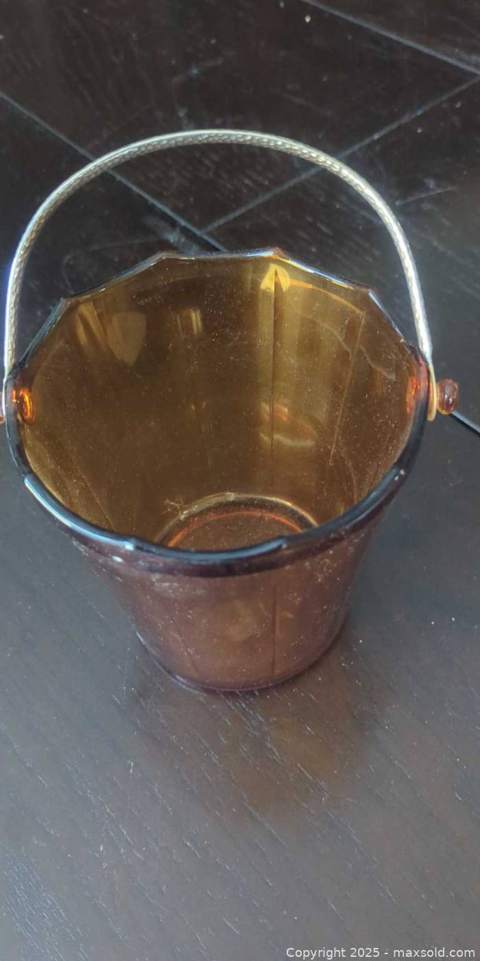 Mini Amber Glass Ice Bucket & 3 Coupes | Maxsold