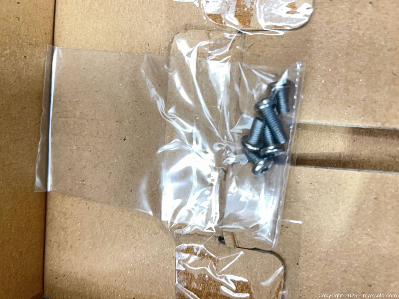 10 Bosch pendant interface plates new | Maxsold