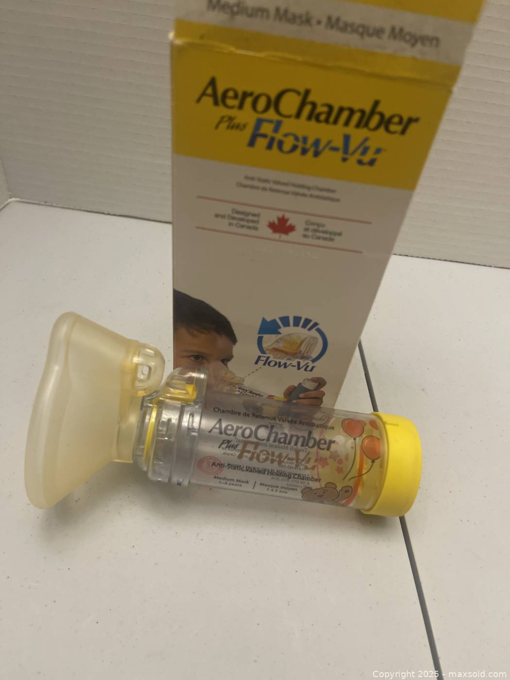 AeroChamber Plus Flow-Vu valved spacer with mask | Maxsold
