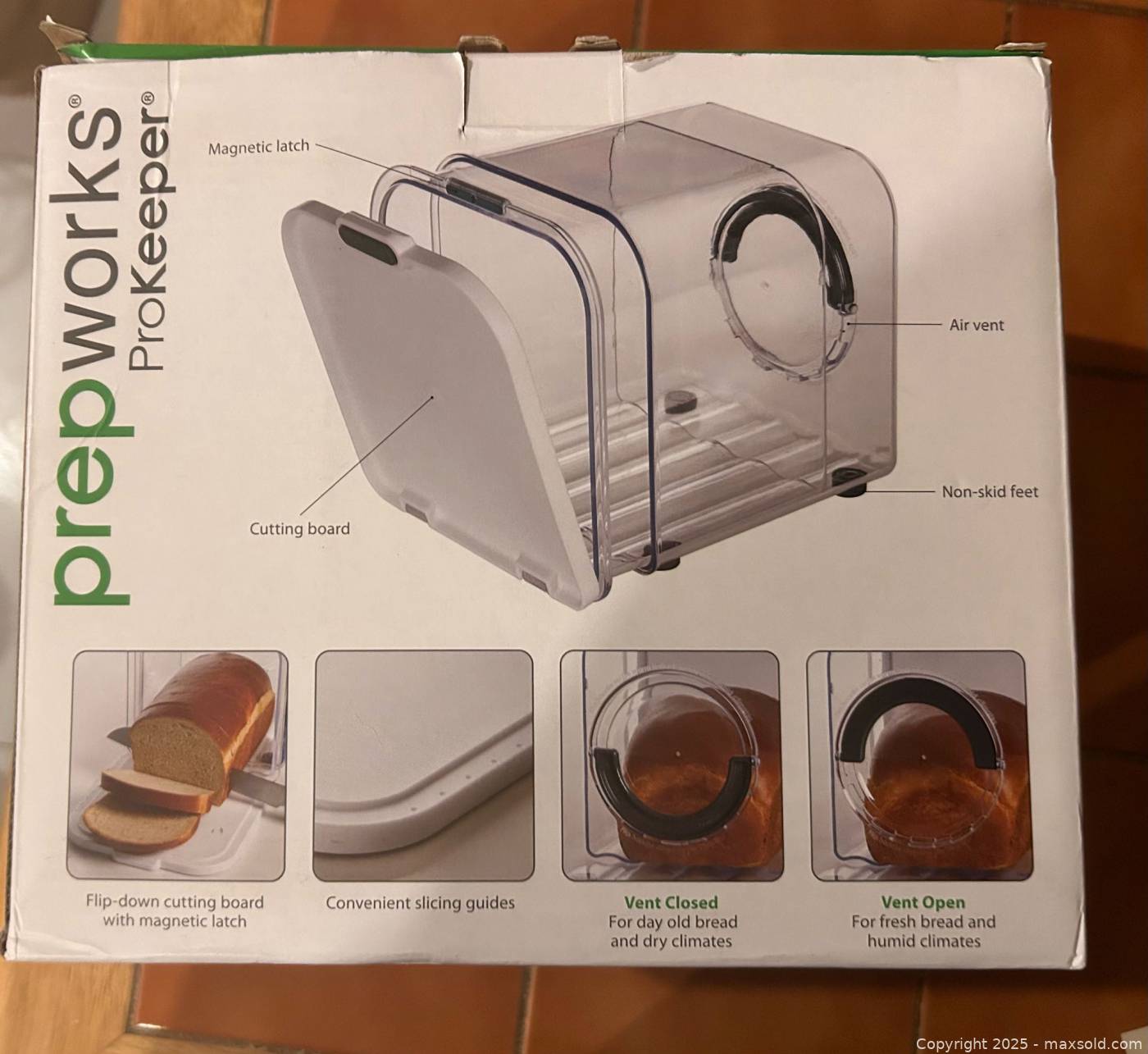 Progressive Prepworks ProKeeper bread box | Maxsold
