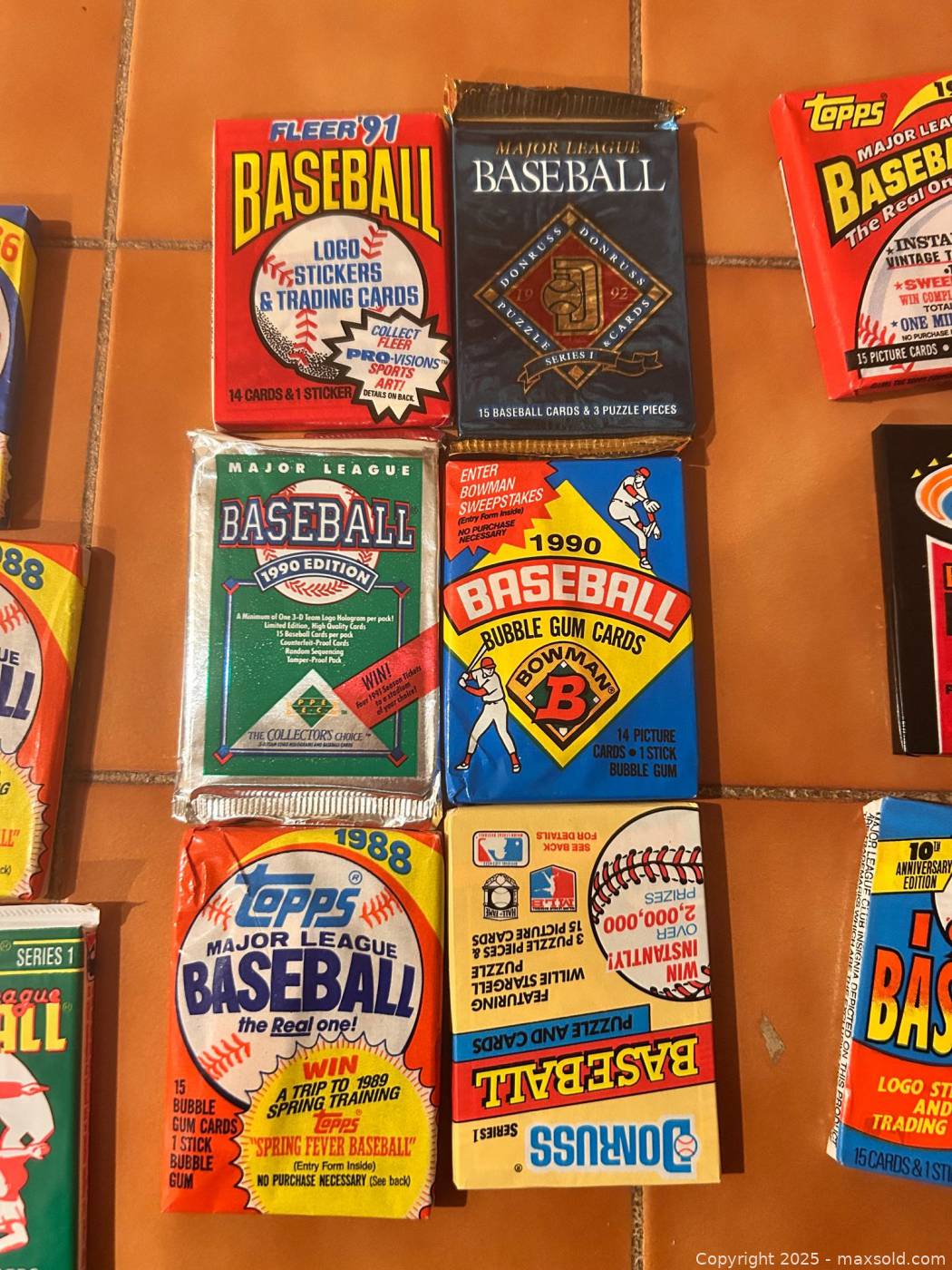 20 sealed Major League Baseball card packs 1988-1992 | Maxsold