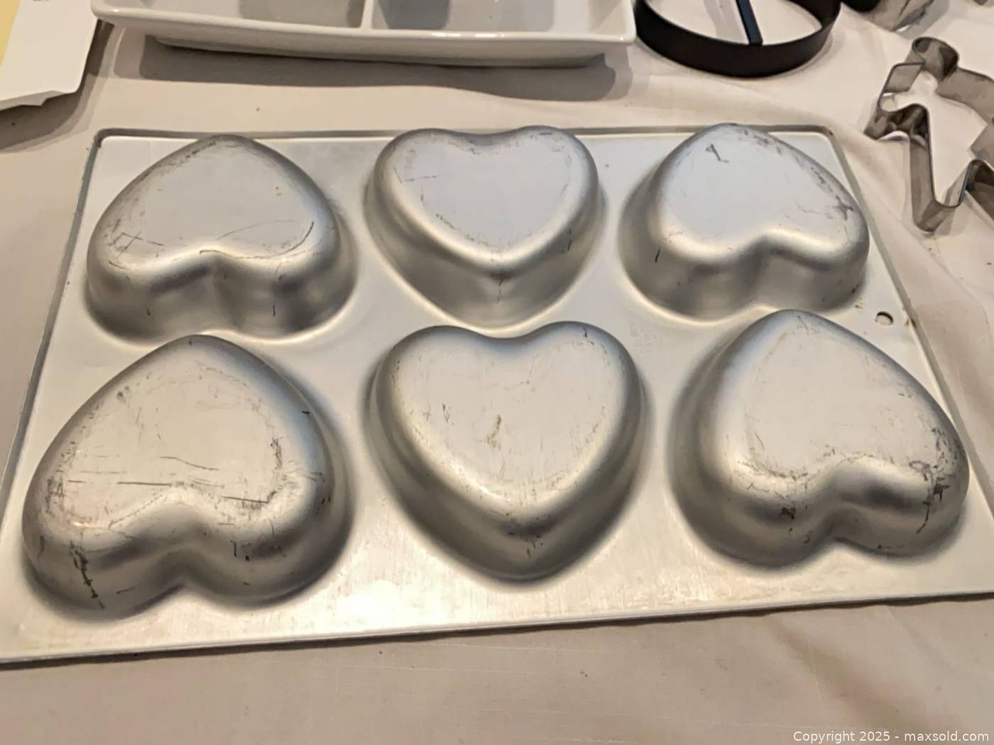 Trudeau chocolate fondue set, heart cake pan, pancake molds, cookie ...