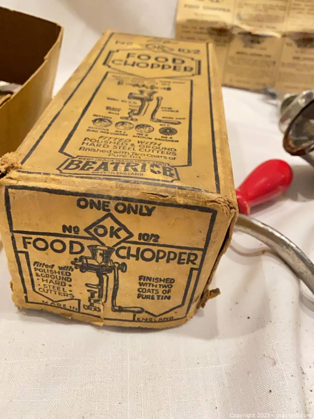 Beatrice OK No 10/2 Food Chopper with Box | Maxsold