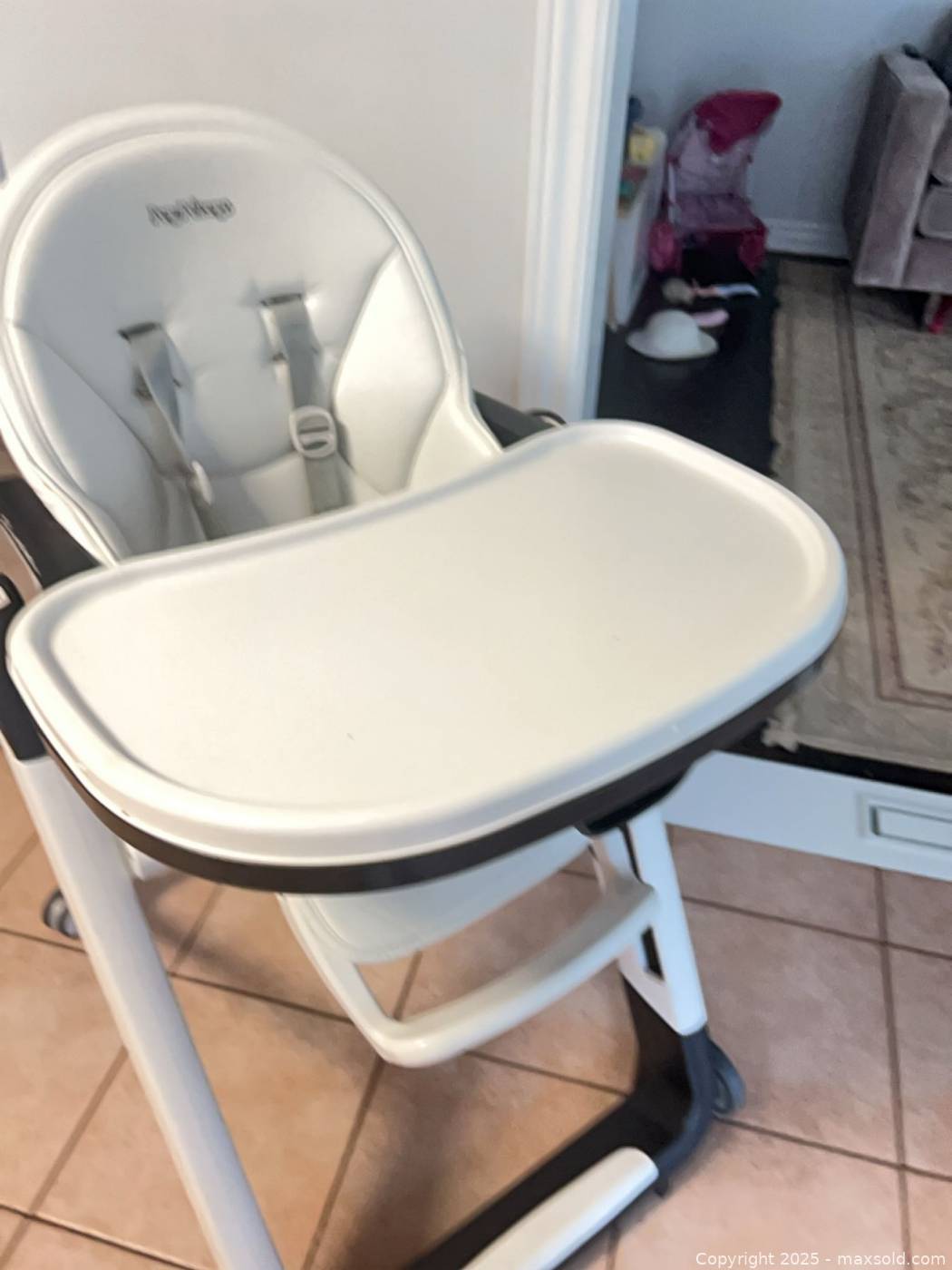 Peg Perego adjustable baby high chair | Maxsold