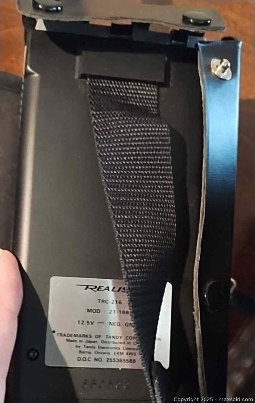 Realistic TRC-216 handheld scanner | Maxsold