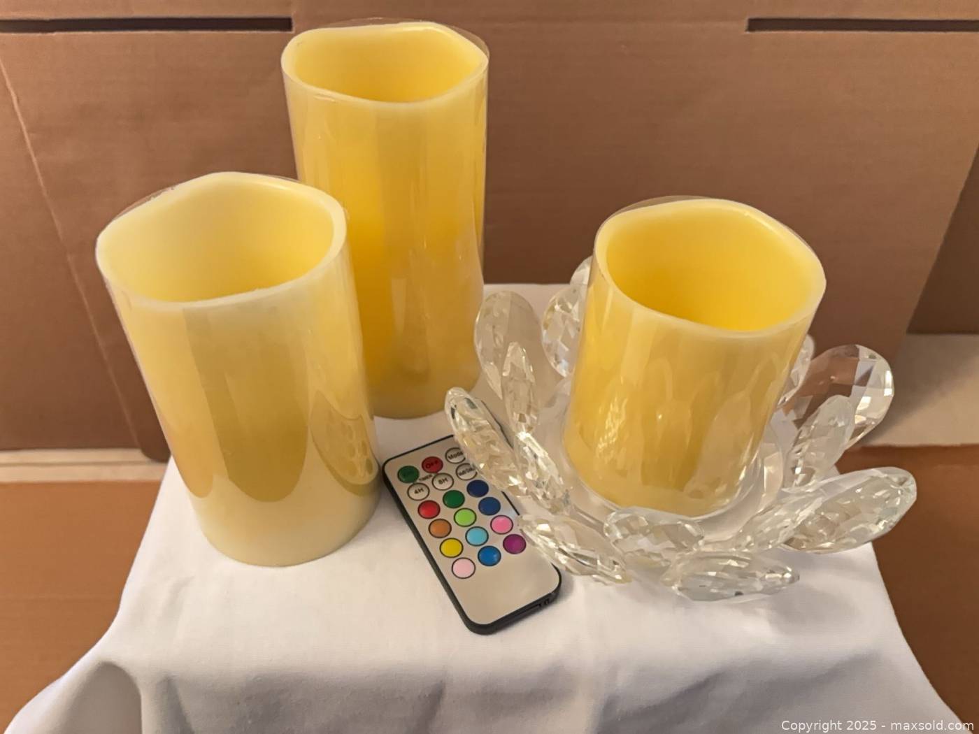 Flameless LED candle trio, remote, acrylic holder | Maxsold