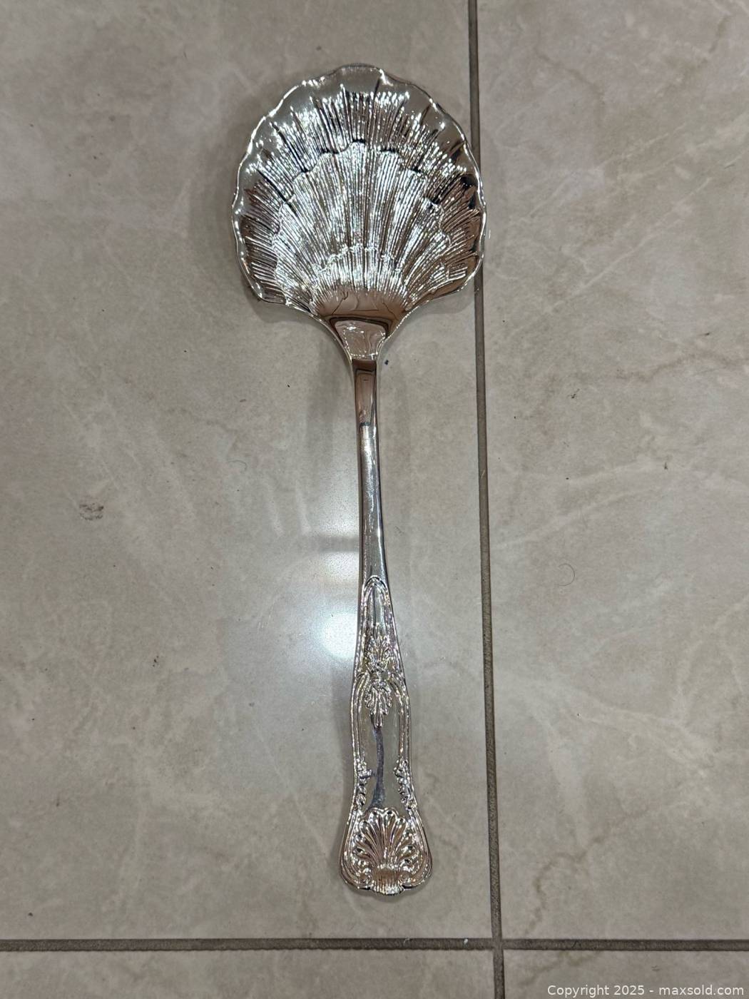 Set of 3 silver-plated serving utensils | Maxsold