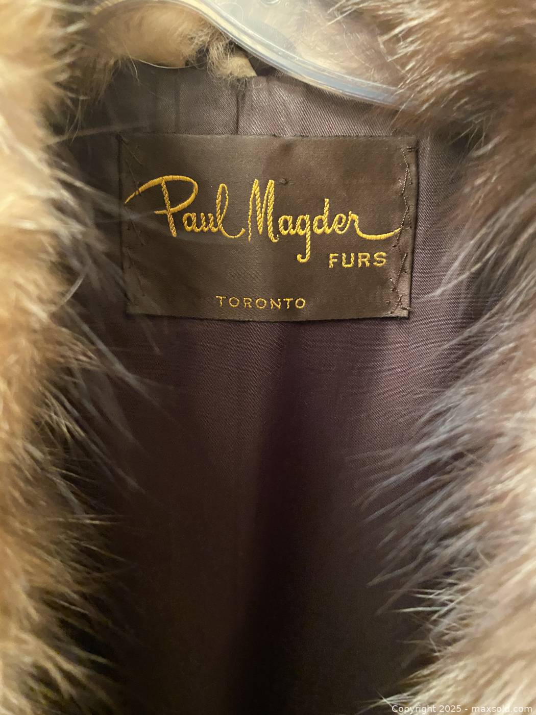 Paul Magder full-length mink and fox fur coat | Maxsold