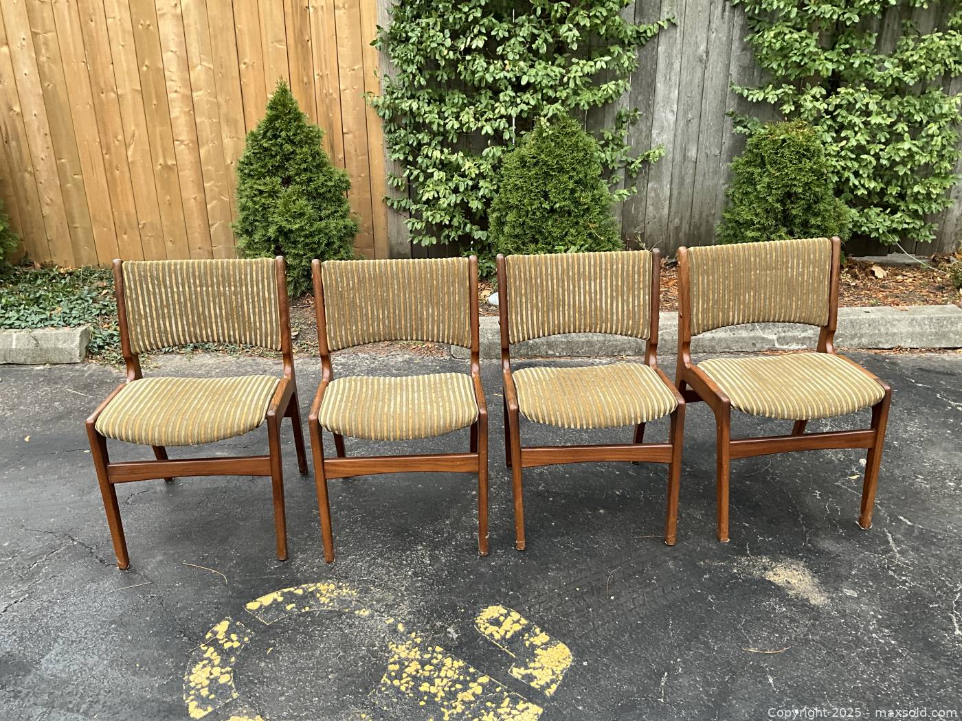 Erich Buck teak mid-century dining set | Maxsold