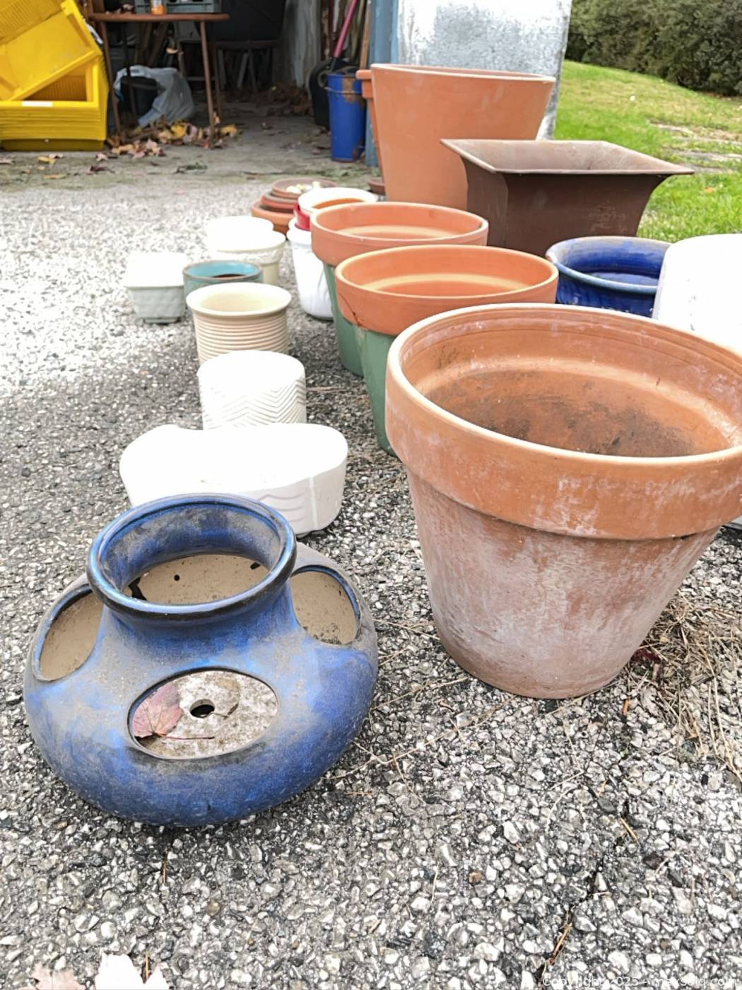 Assorted ceramic, terracotta & metal garden pots | Maxsold