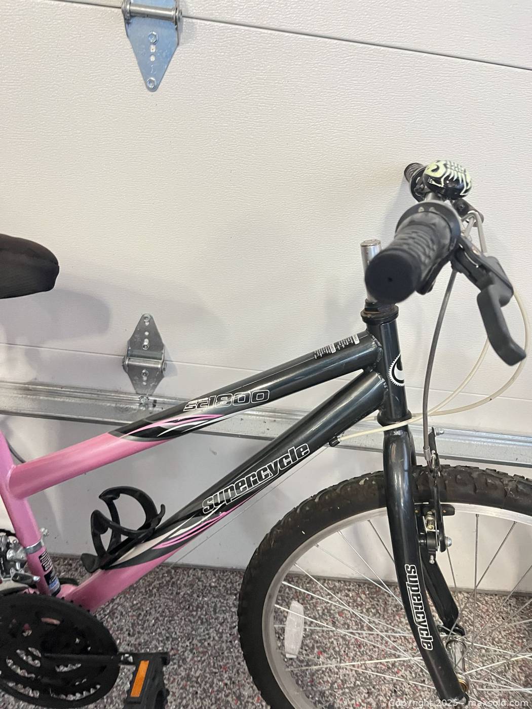 Supercycle SC1800 18-speed bicycle | Maxsold