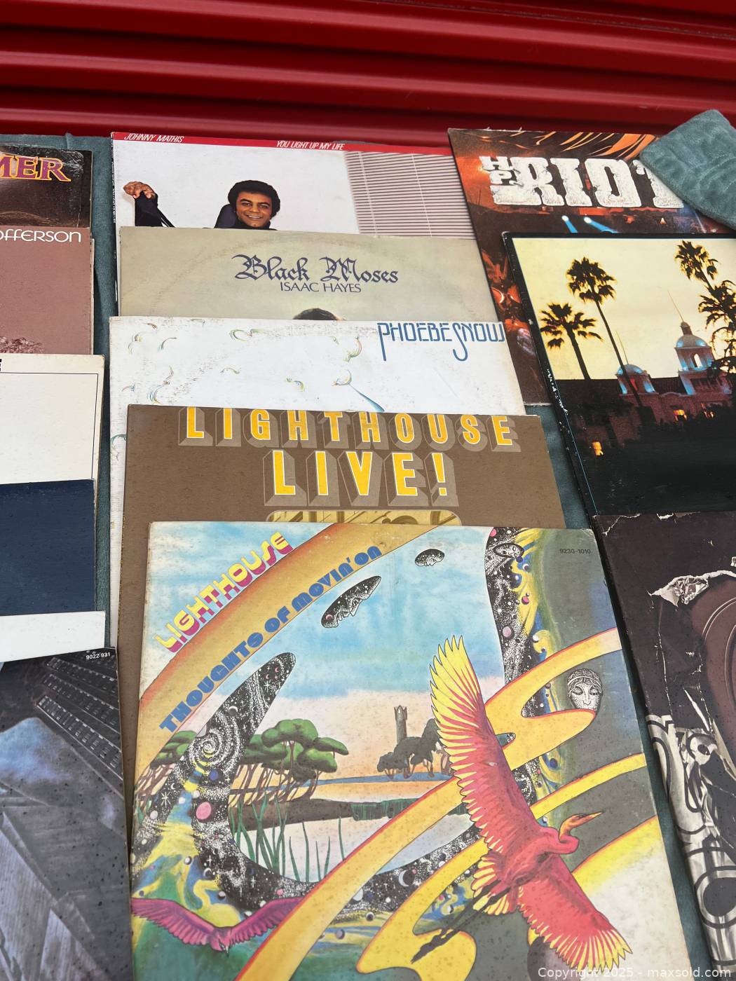 Chicago and assorted vinyl LP records | Maxsold