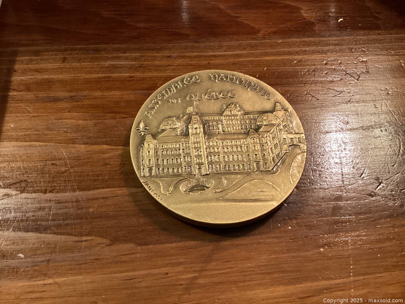 Quebec National Assembly bronze commemorative medal in presentation ...