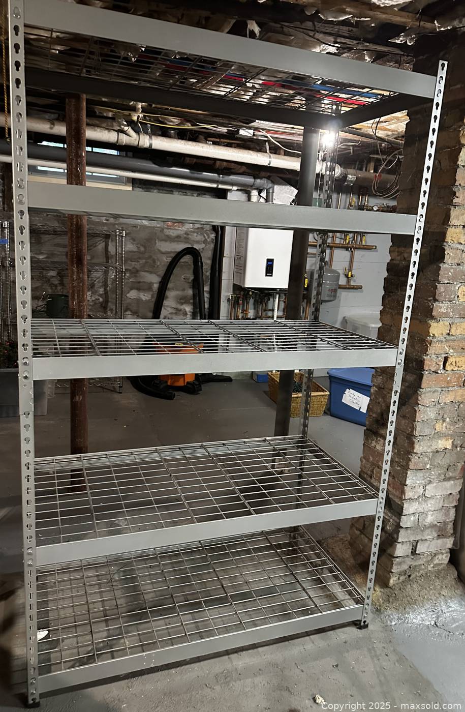 5-tier adjustable metal storage rack | Maxsold
