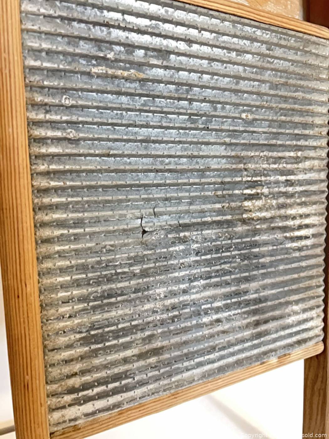 Vintage Cambrian Queen washboard | Maxsold