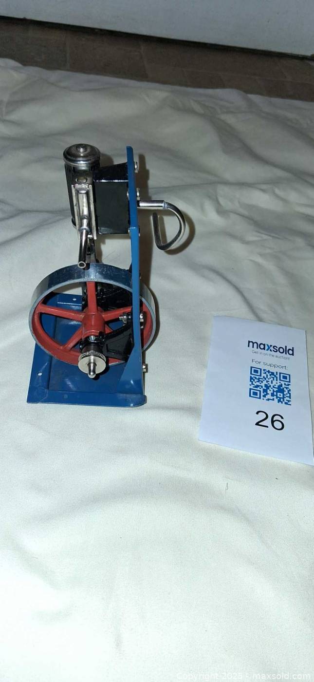 Model Stationary Steam Flywheel Engine | Maxsold