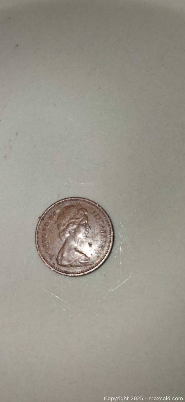 Queen Elizabeth II Copper 1 Cent Coin | Maxsold