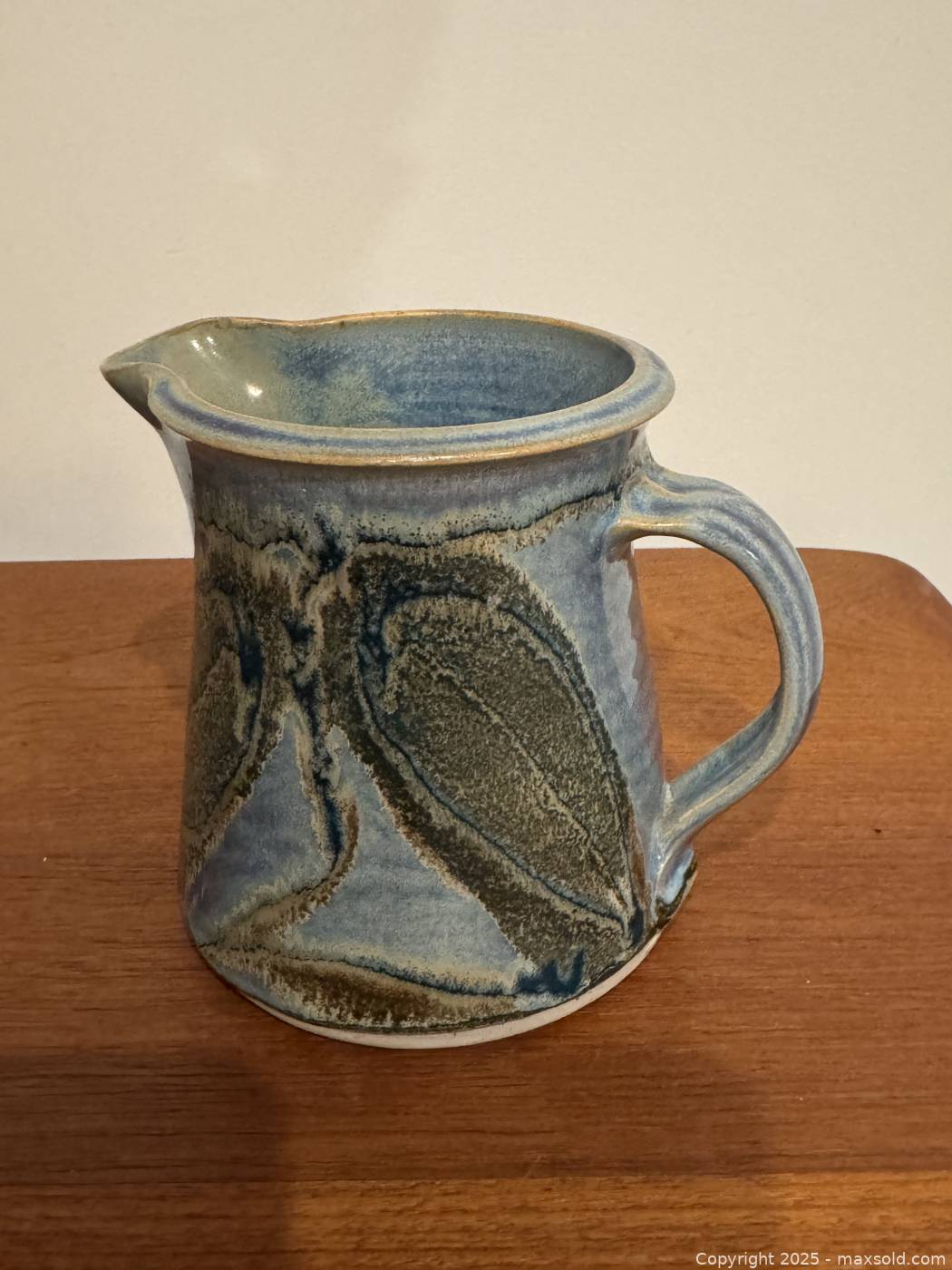Robin Hopper studio pottery creamers plus platter & casserole | Maxsold