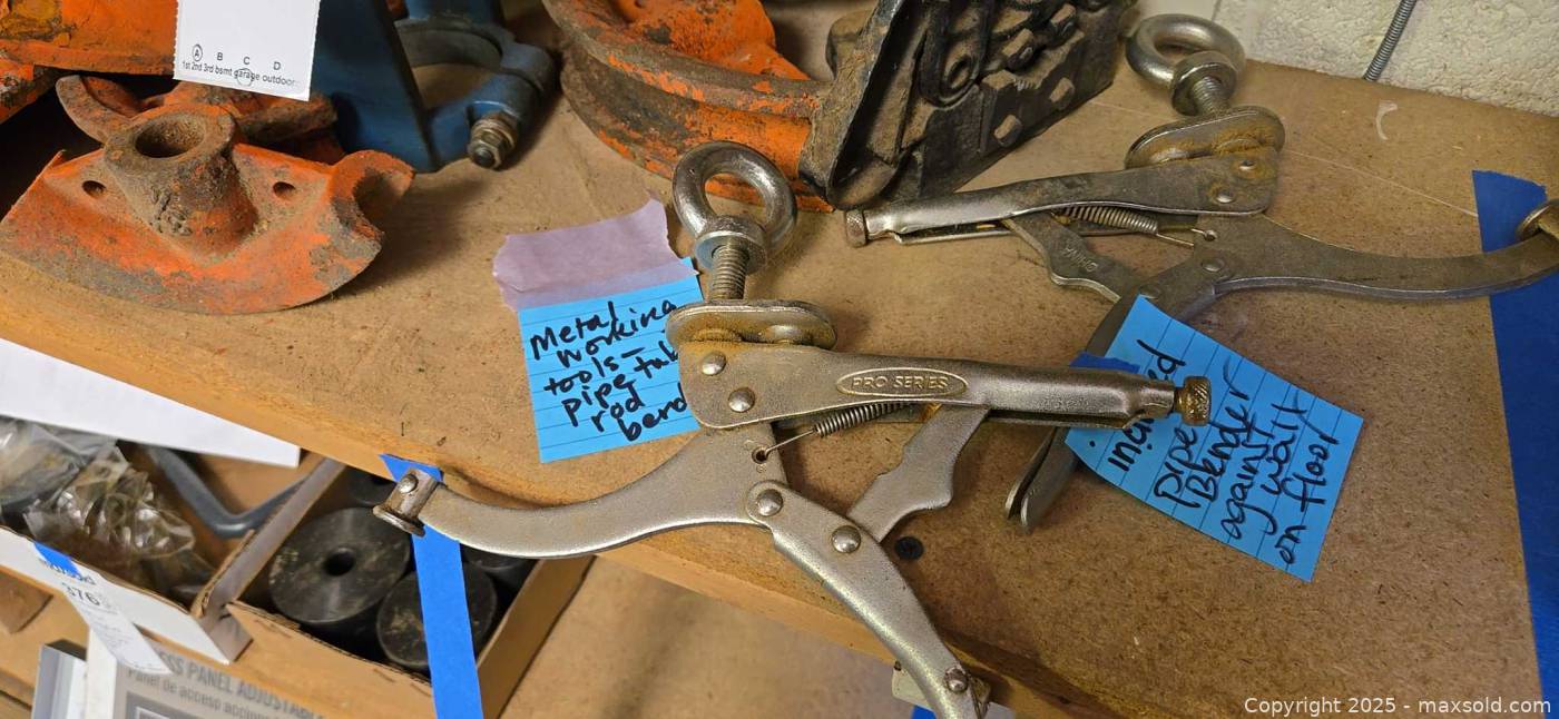 Hydraulic pipe bender, dies, jacks, clamps | Maxsold