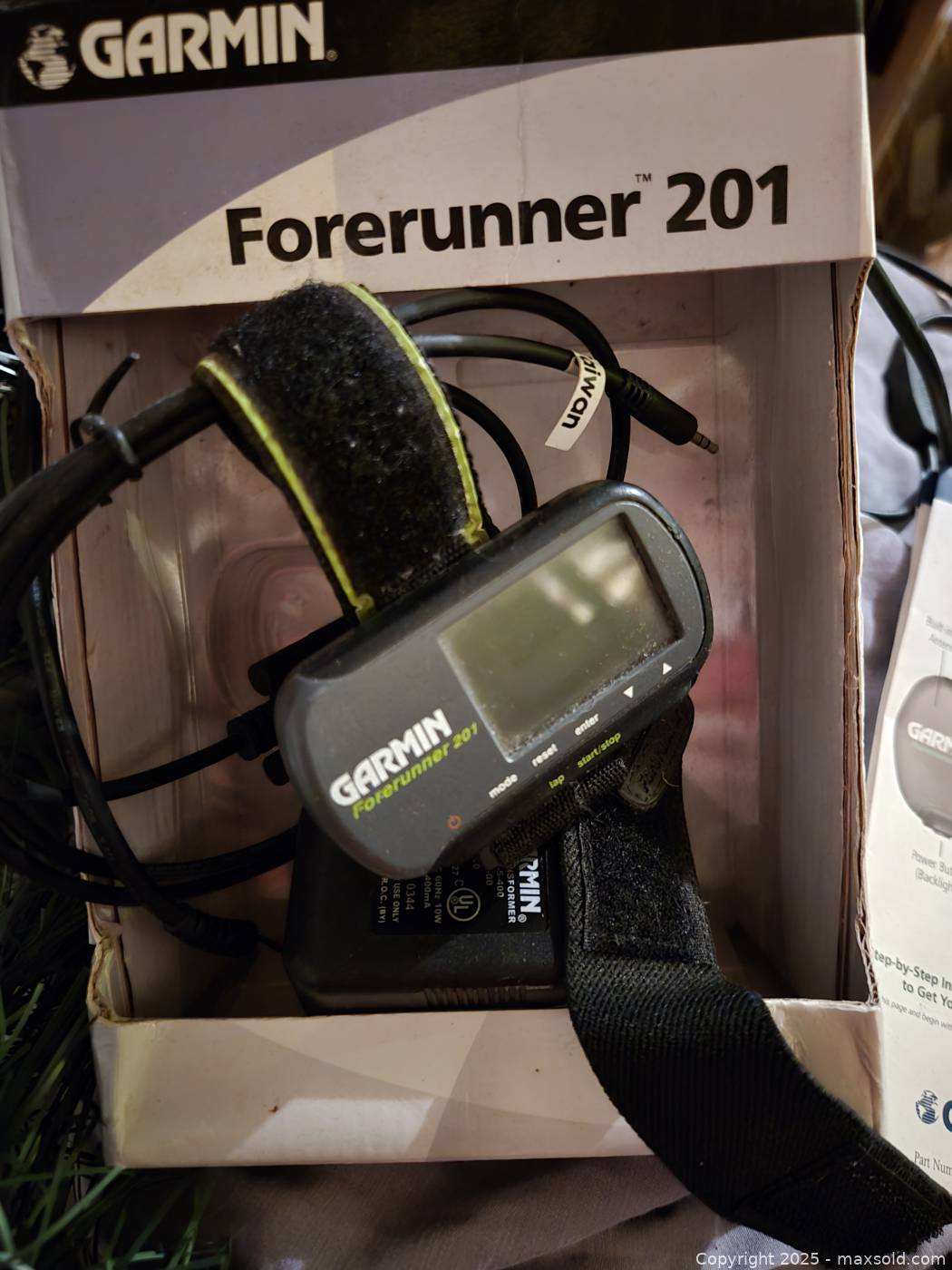 Garmin Forerunner 201 GPS running watch | Maxsold