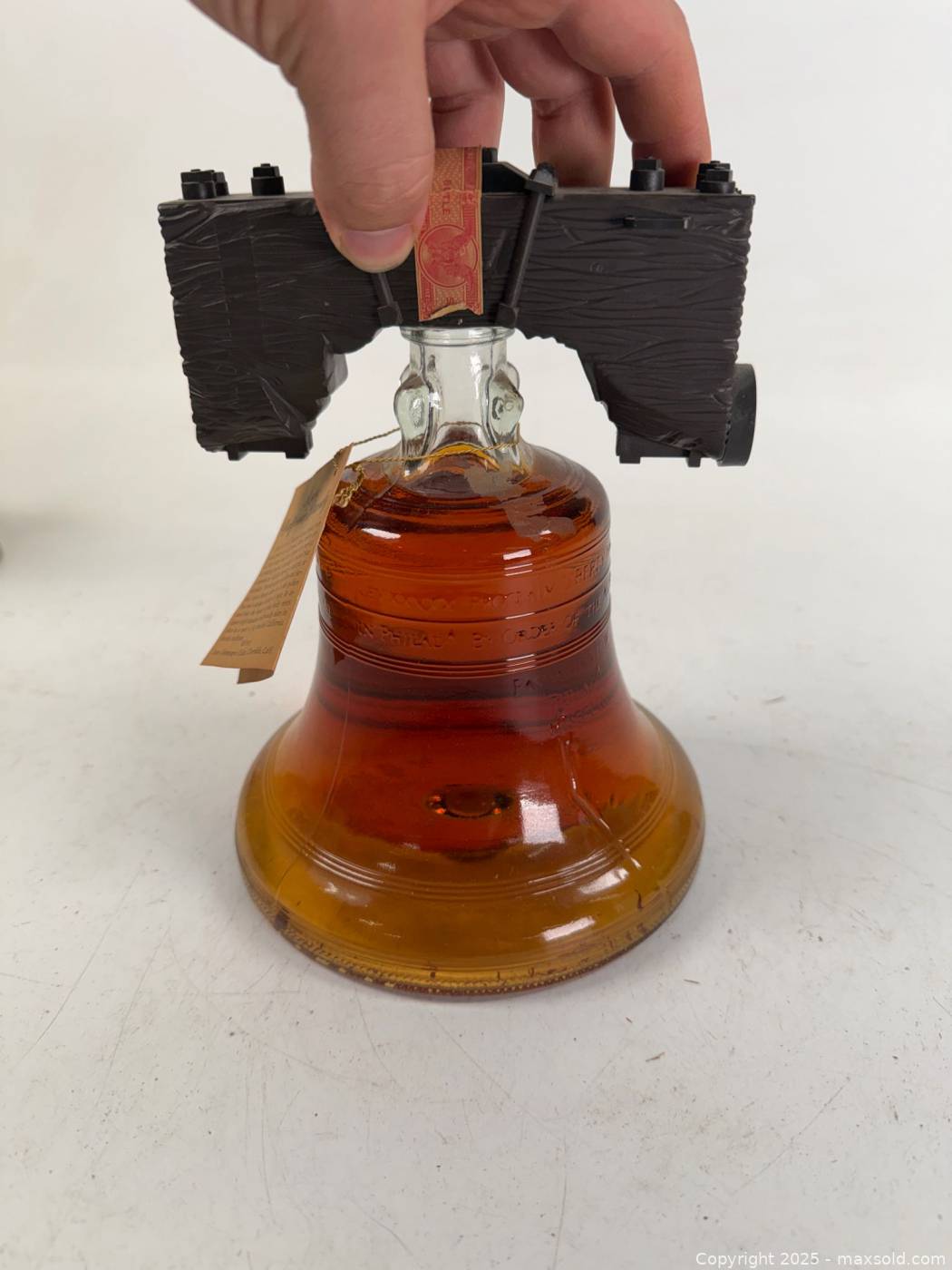 Lejon Liberty Bell Glass Brandy Bottle | Maxsold