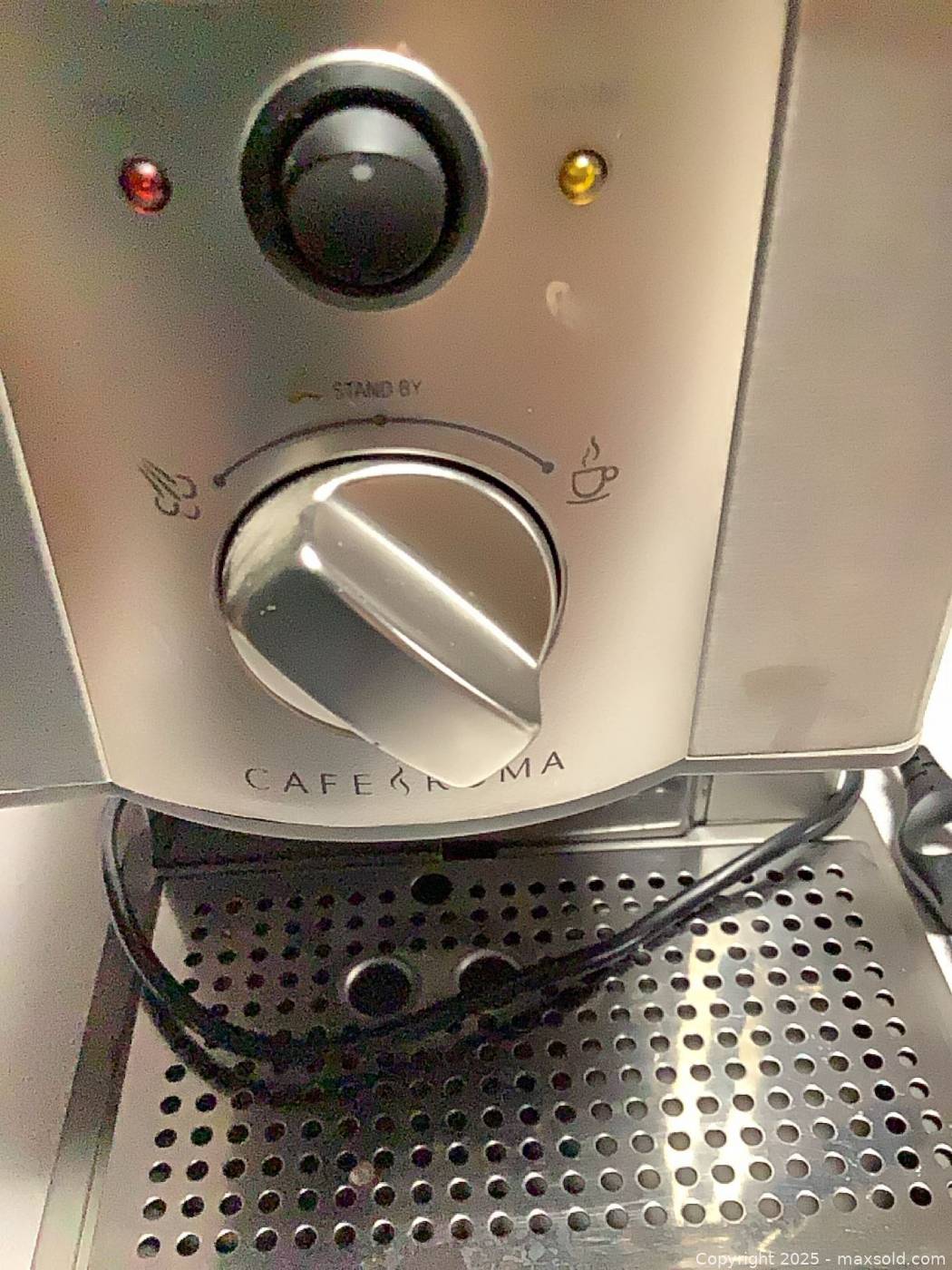 Breville Café Roma espresso cappuccino machine with metal cups | Maxsold