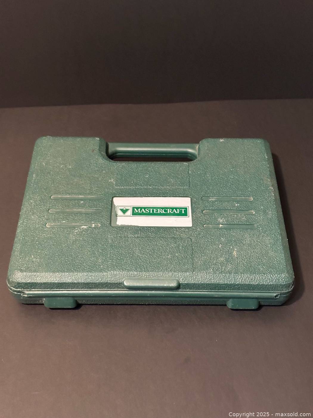 Mastercraft Model LT-207 plastic stapler set | Maxsold