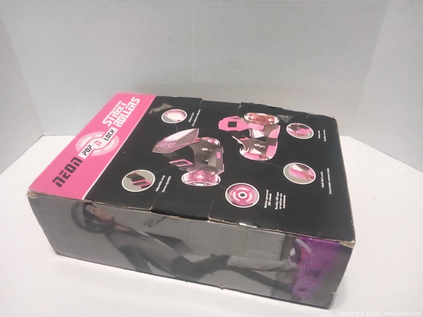 Neon Pop n Lock Street Rollers | Maxsold