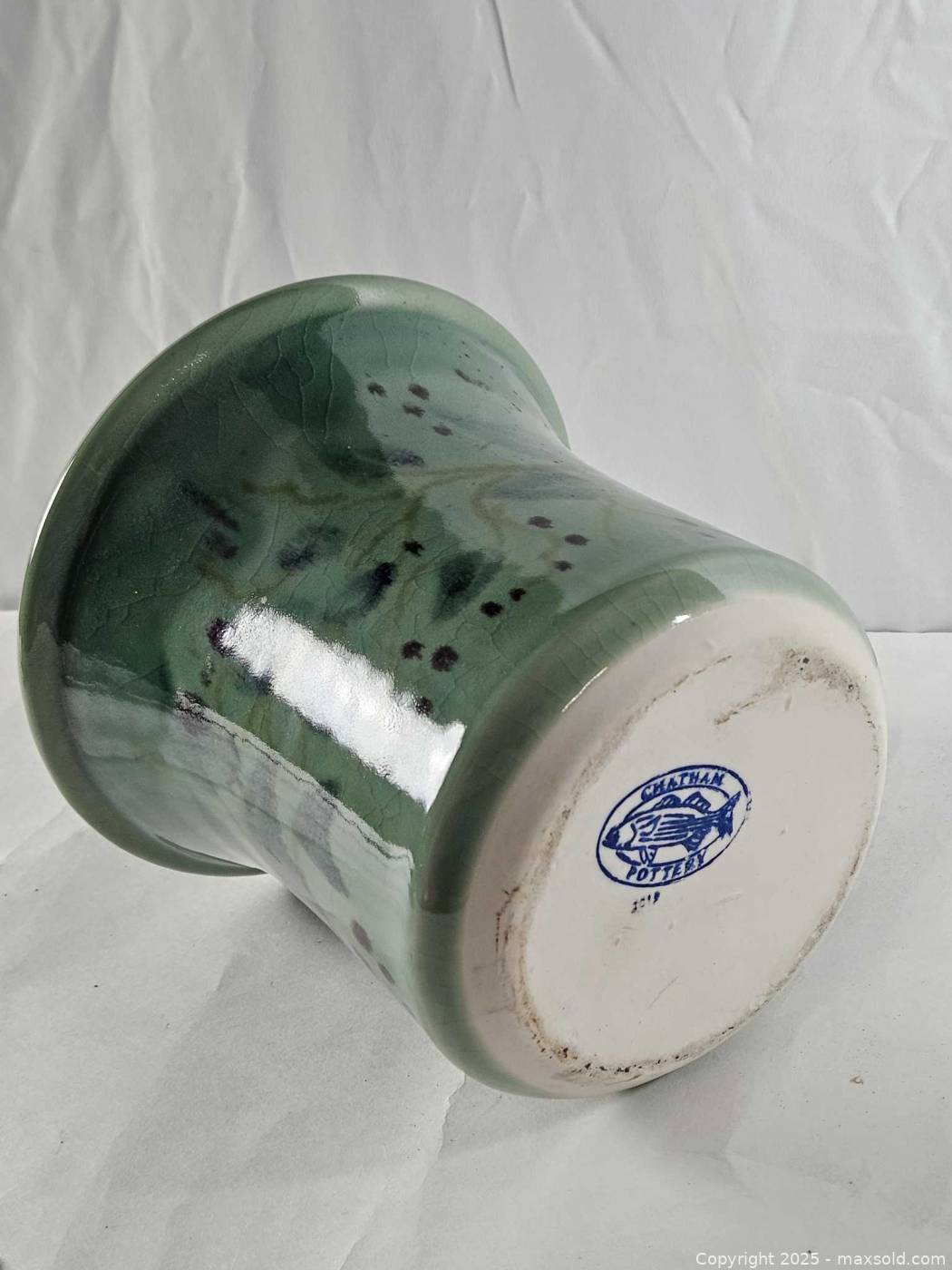Chatham Pottery glazed ceramic vase holder | Maxsold