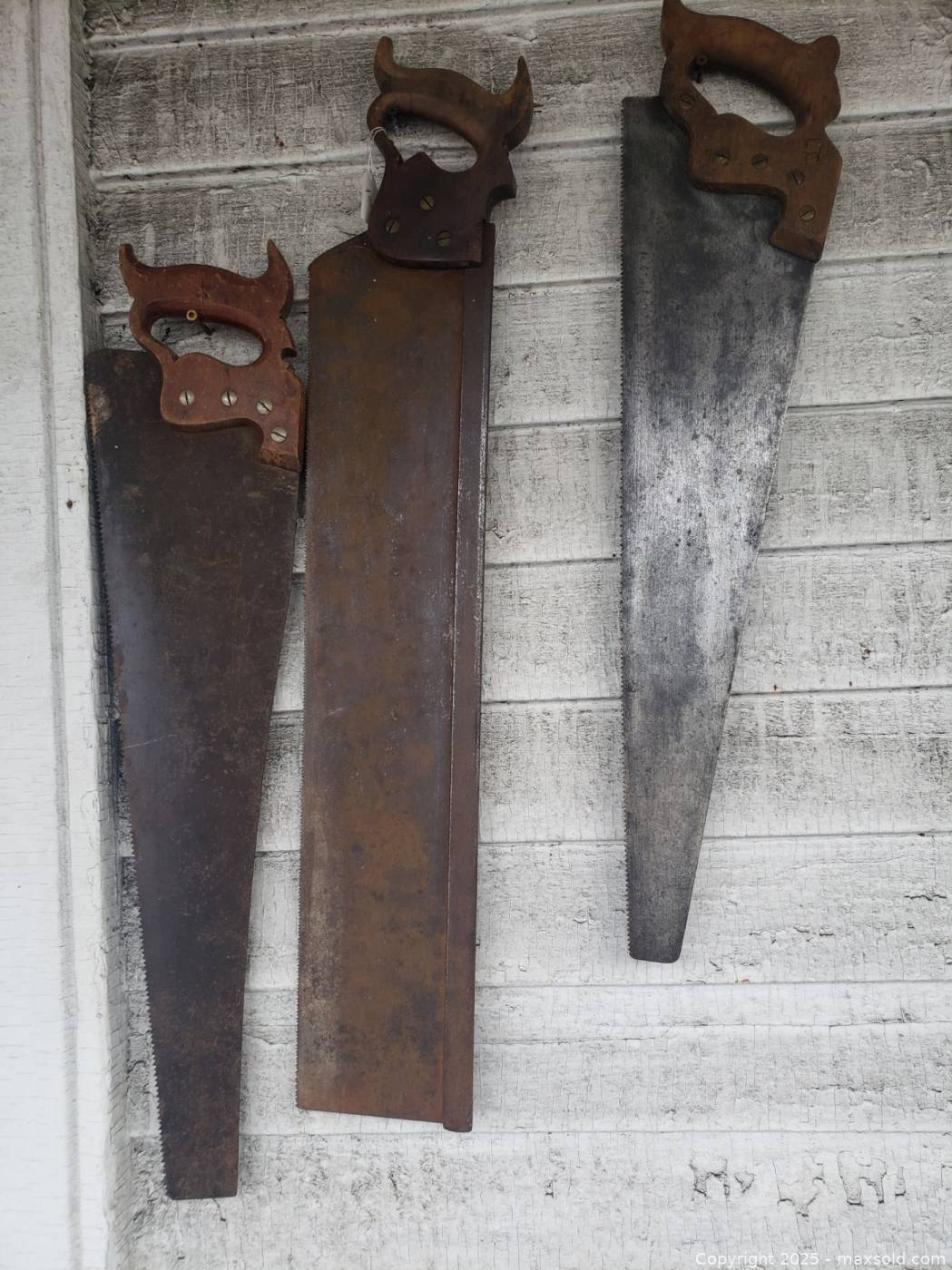 Henry Disston & Sons hand saws | Maxsold