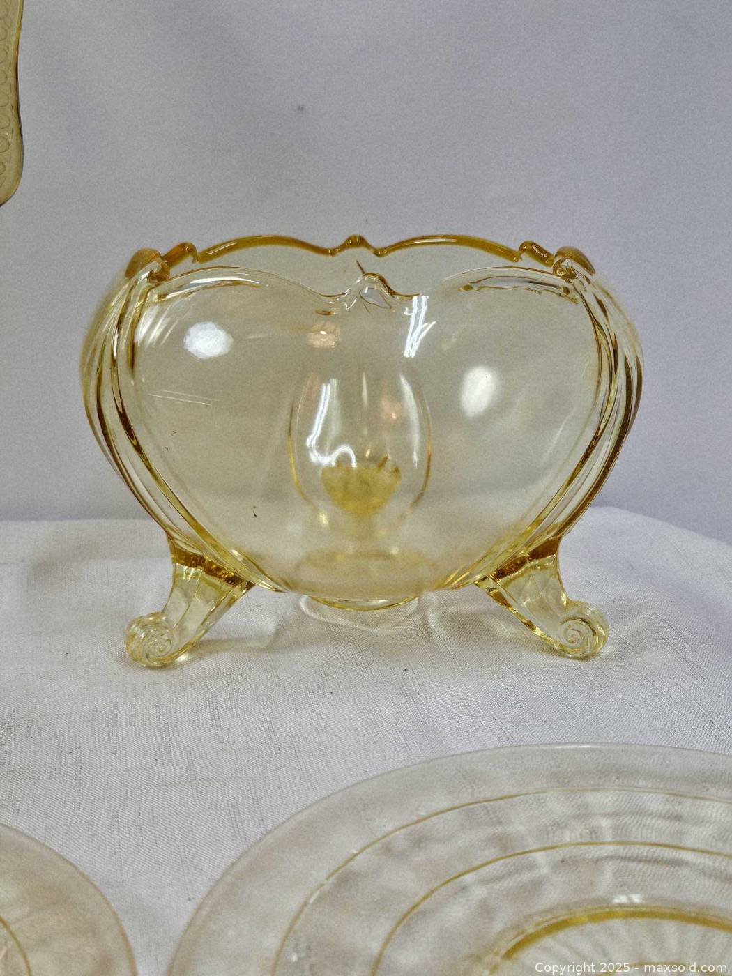 Topaz/Canary Yellow Depression Glass Lot | Maxsold