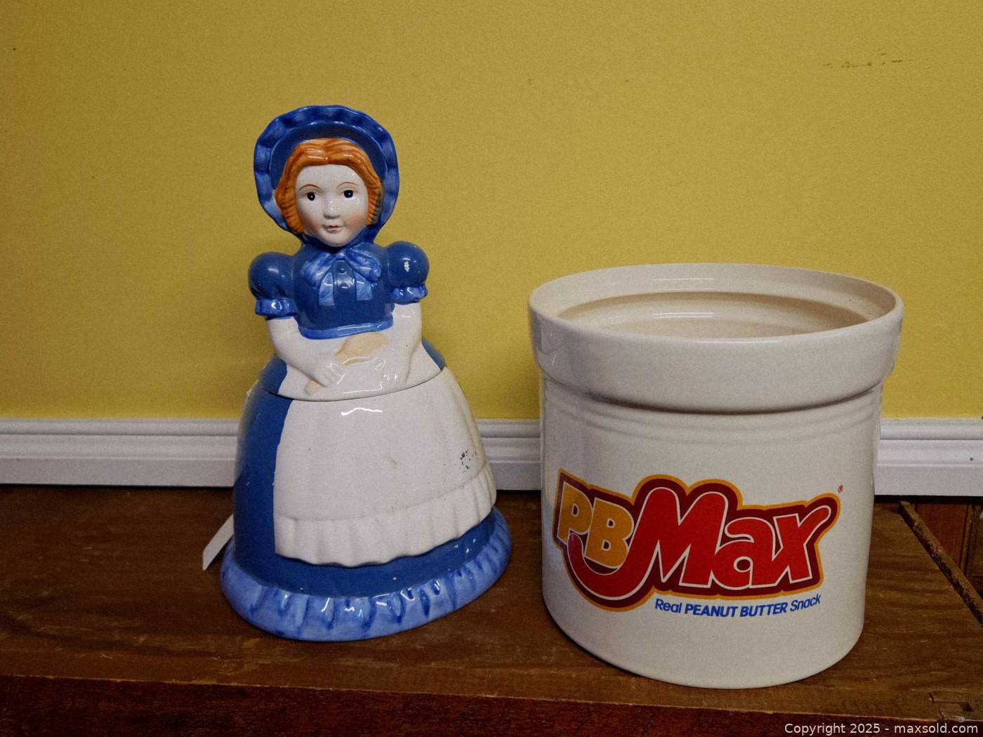 Nabisco girl and PB Max cookie jars | Maxsold