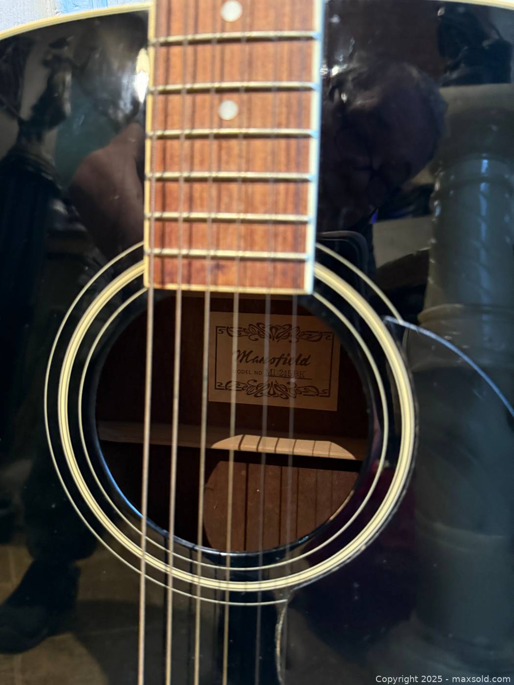 Mansfield 6-String Acoustic Guitar with Stand | Maxsold