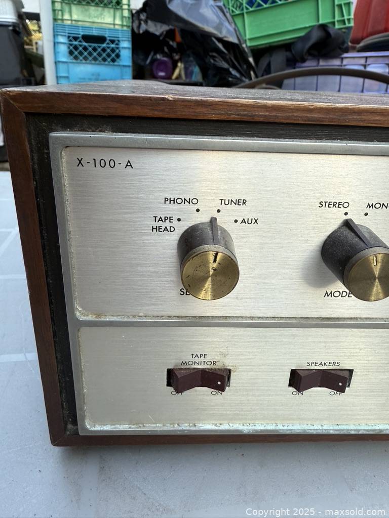 The Fisher X-100-A tube control amplifier | Maxsold